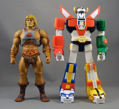 Review > 6″ Blazing Sword Voltron (Voltron, Mattel) – Poe Ghostal's ...